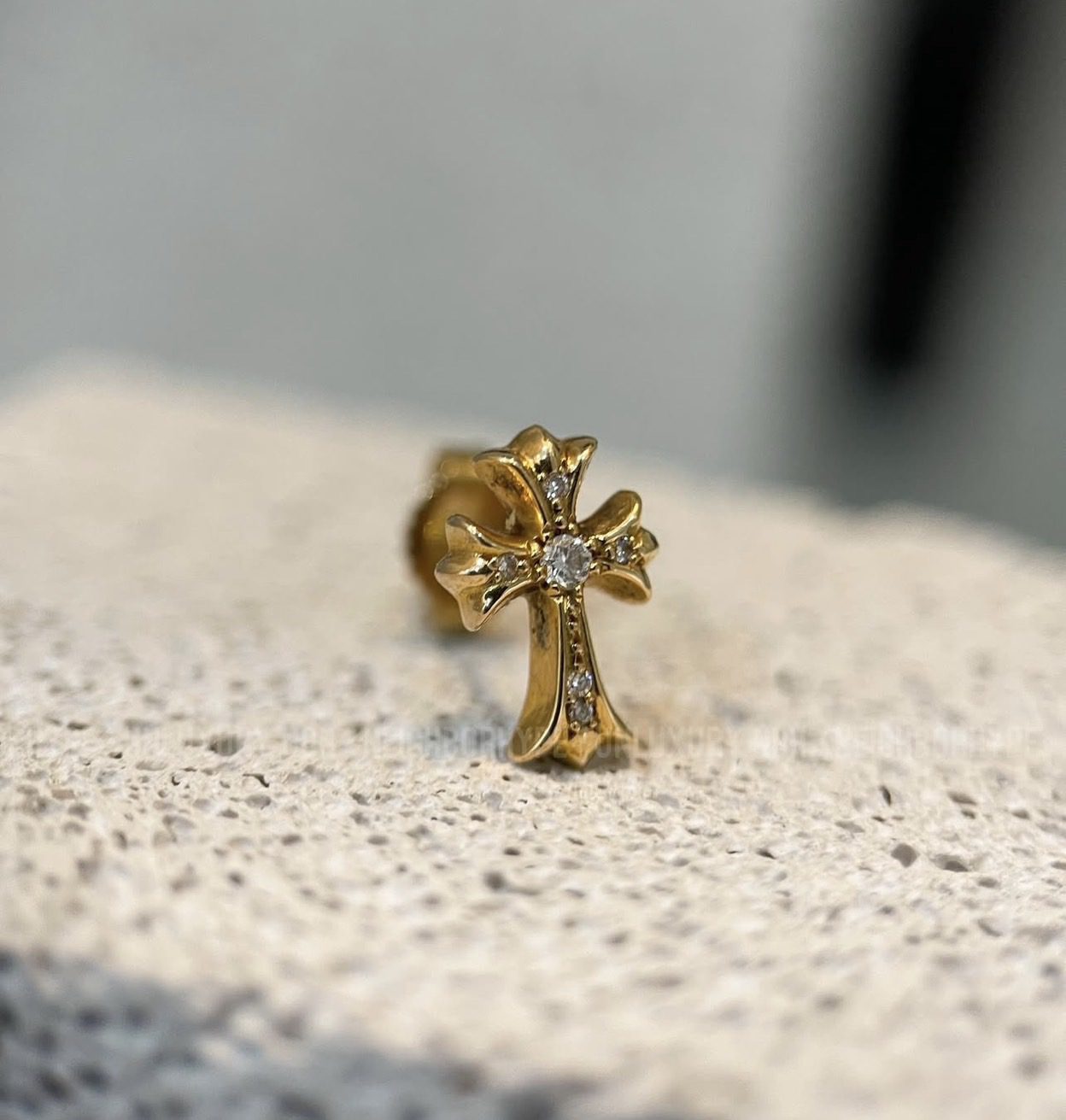 Chrome hearts gold cross with diamond pave earrings - unluxury.-nbh